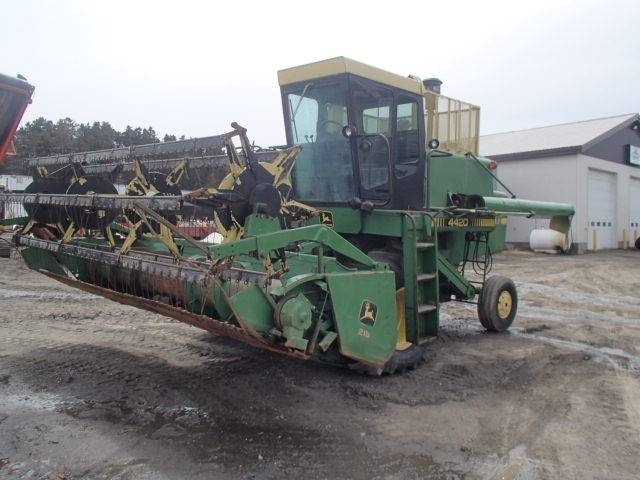 John Deere 4420