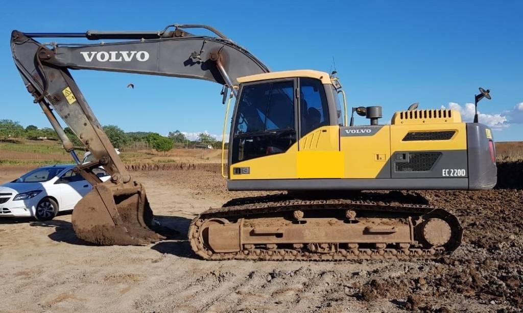 Volvo EC220D | sn - Crawler Excavators - Construction Equipment - Volvo ...