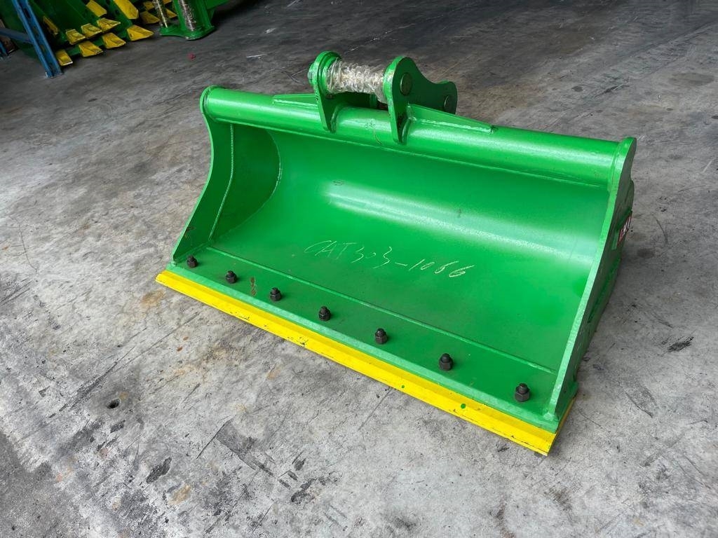 JM Attachments Clean Up Bucket 42 " for John Deere 27D, 27G