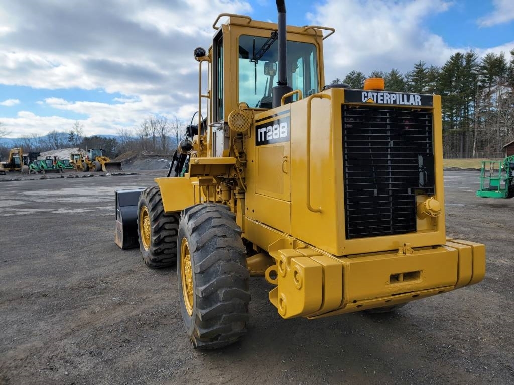 Caterpillar IT 28 B