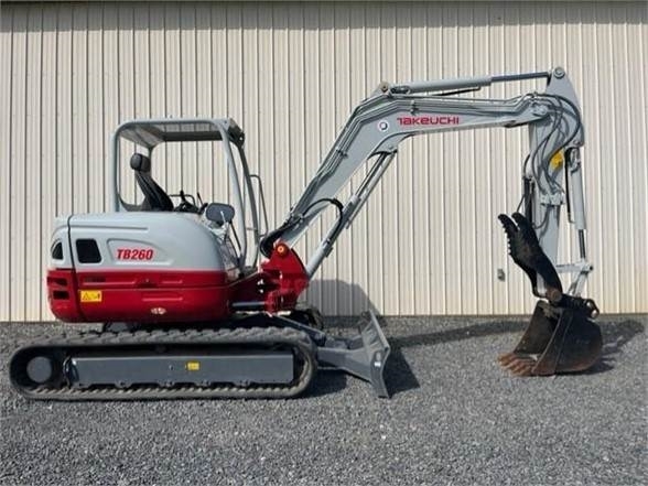 Takeuchi TB260