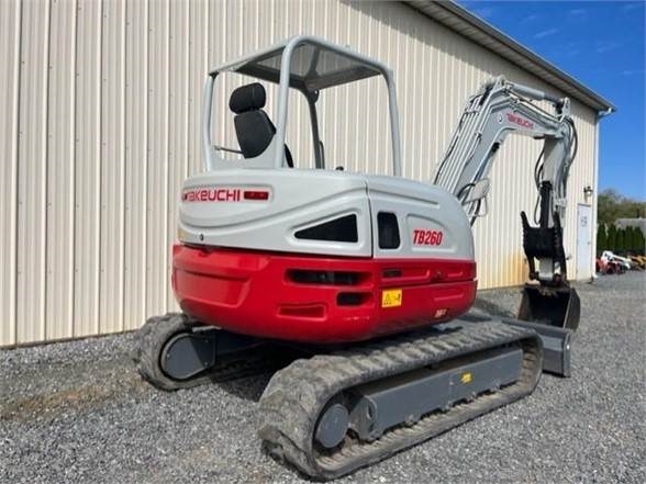 Takeuchi TB260