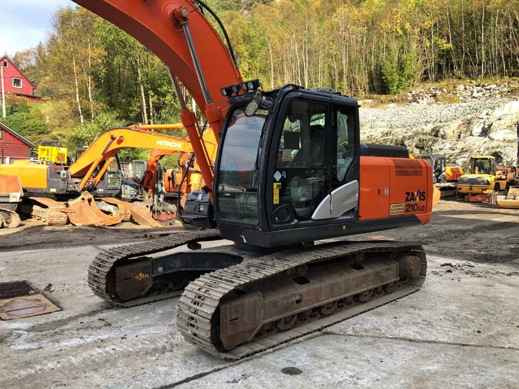 Hitachi ZX 210 LC-5 B - Crawler Excavators - Construction Equipment ...