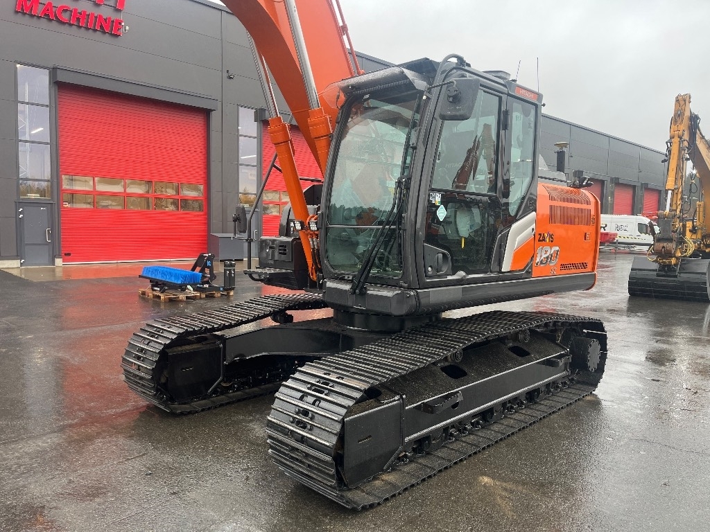 Hitachi ZX 180 LC-7 / Engcon, Leica 3D, Rasvari, Stage V - Crawler ...