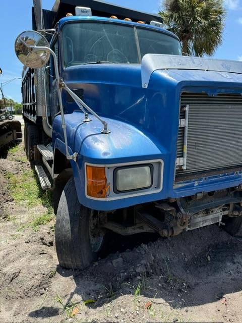 Mack CH613 8x4 2002