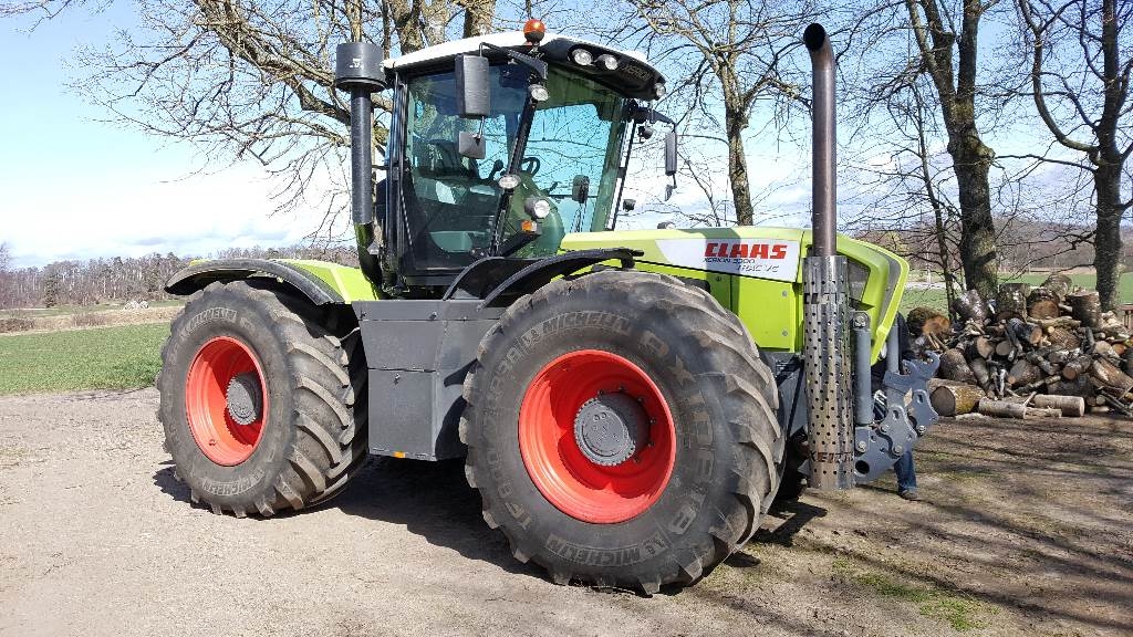 CLAAS Xerion 3300 VC - Traktorer - Lantbruk - Lantmännen
