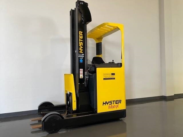 Hyster R1.6 - Reach Trucks - Material Handling - Hyster