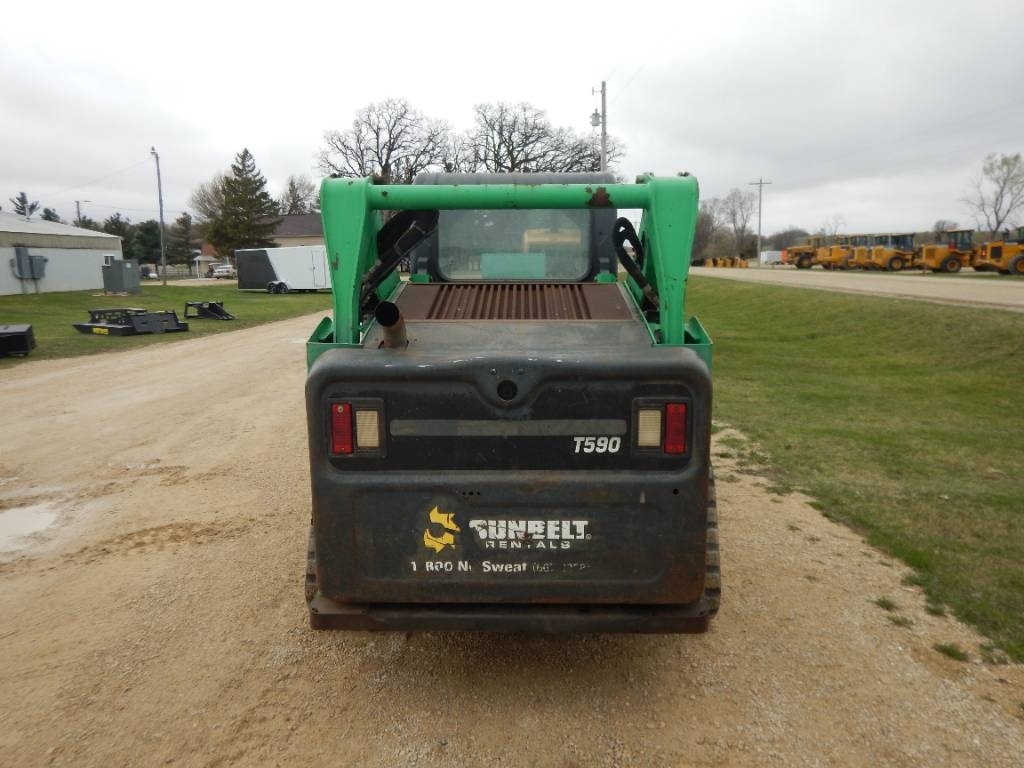 Bobcat T590