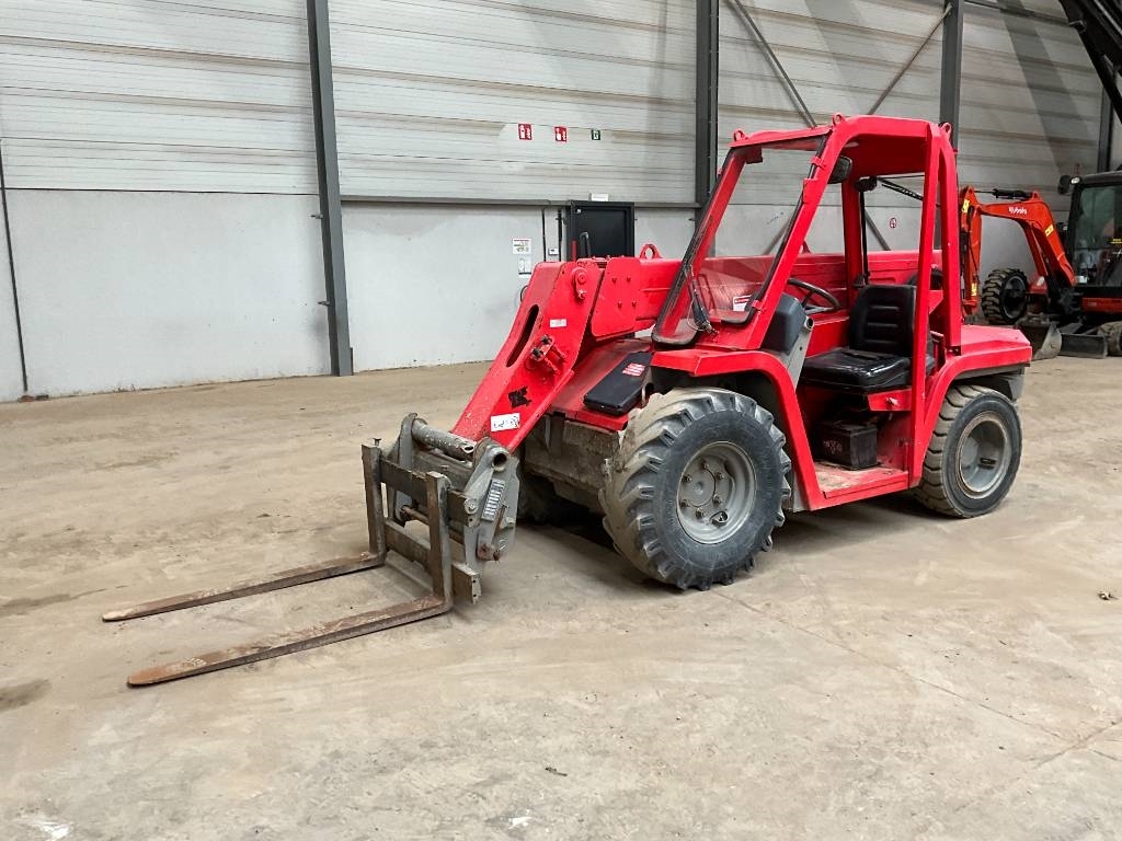 Manitou BT 420 - Verreikers - Bouw - Geuens Machinery
