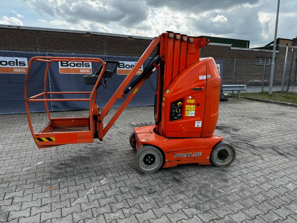 JLG Toucan 10E - Vertical mast lifts - Construction Equipment - Boels