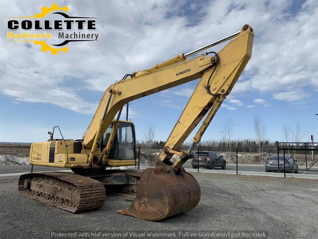 Komatsu PC 220-6