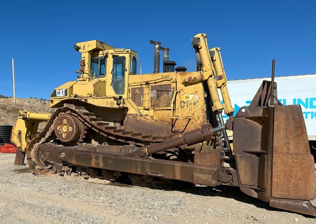 CAT D 11 N