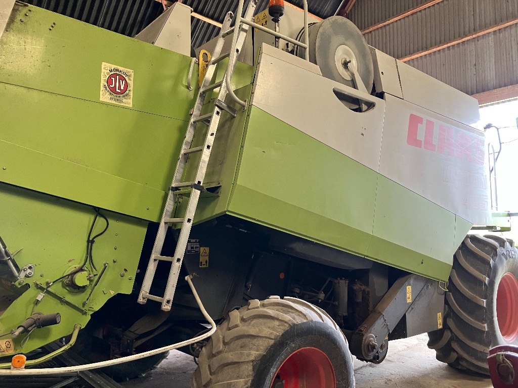 CLAAS Lexion 405 - Combine Harvesters - Agriculture - Danish Agro Machinery
