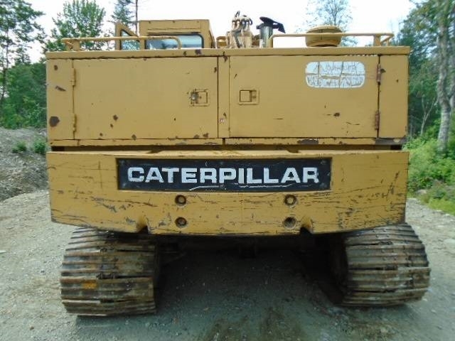 Caterpillar 215