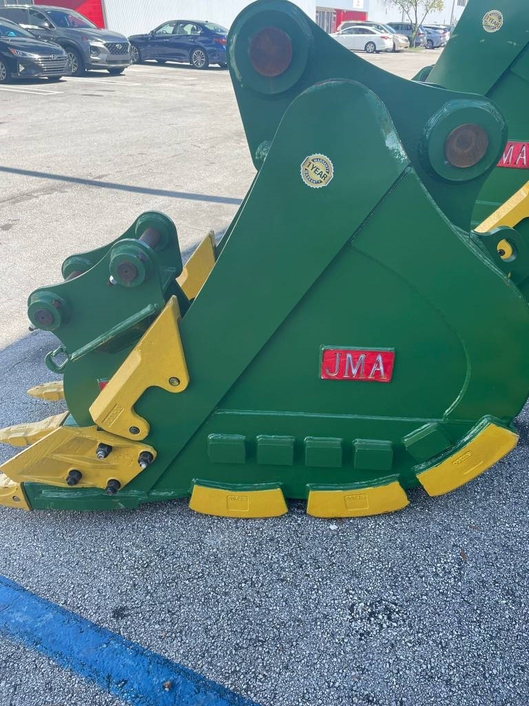 JM Attachments ExtremeHD Rock Bucket 24" for Komatsu PC220,PC230