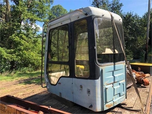 Hitachi Cab, Other HITACHI EX400