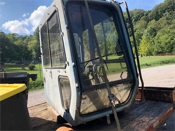 Hitachi Cab, Other HITACHI EX400