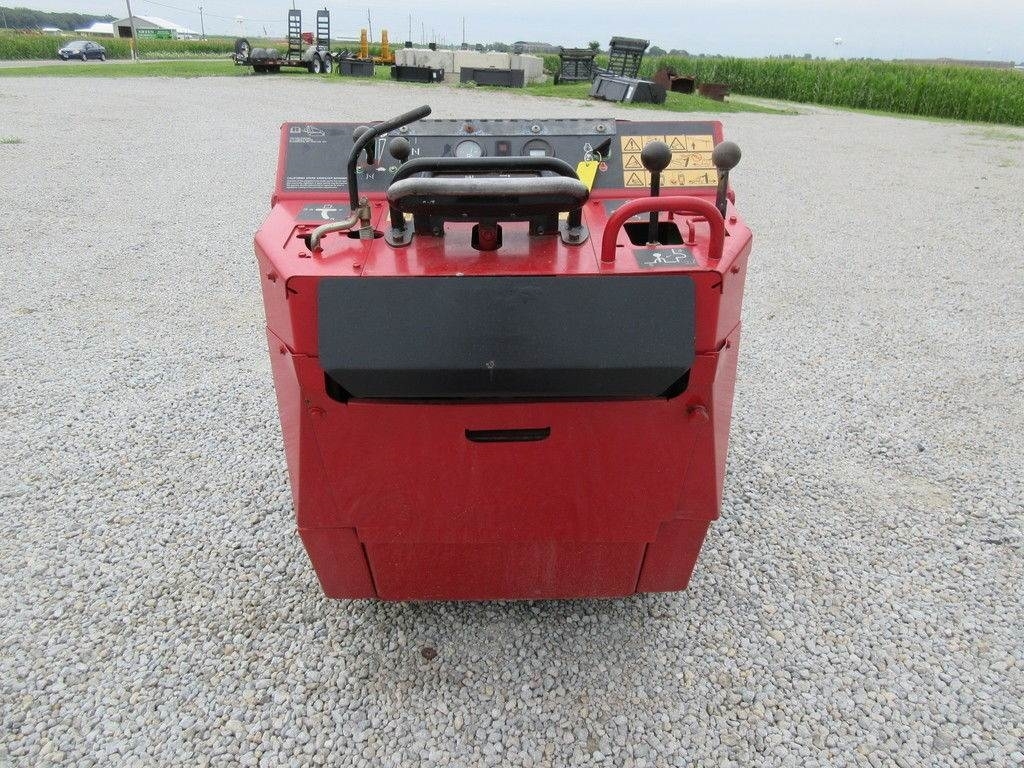 Toro Dingo 22321G
