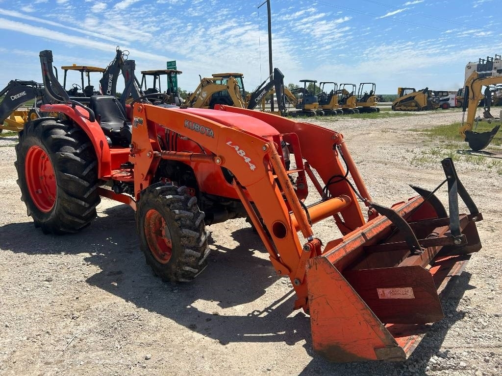 Kubota MX 5100