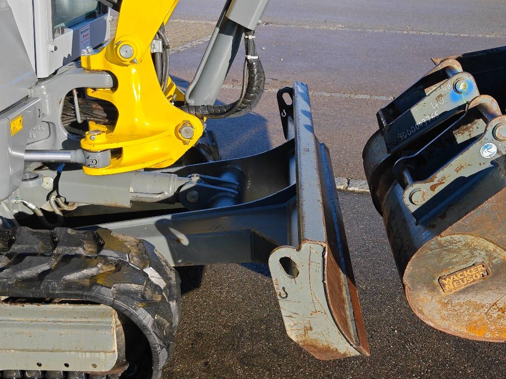 Wacker Neuson EZ 50 ,53 POWERTILT - Wheel excavators - Products ...