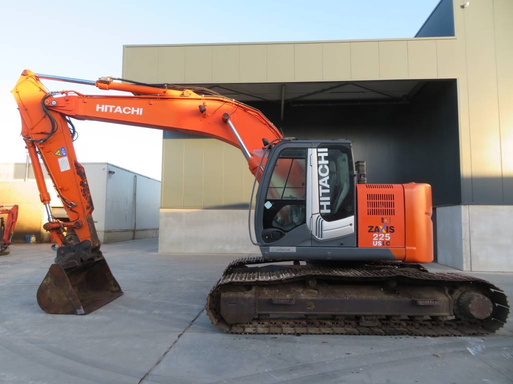 Graafmachines - Tweedehands bouwmachines - Geuens Machinery