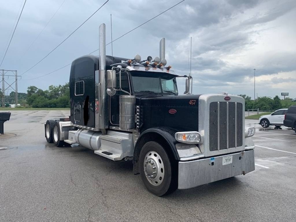 Peterbilt Heavy Duty Trucks & Truck Trailers For Sale | Ritchie List