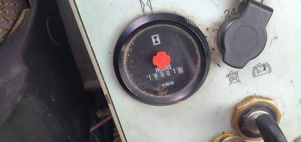 Bauer / RTG RG 25 S rig.plus - Rammgeräte / Hämmer - Baumaschinen ...