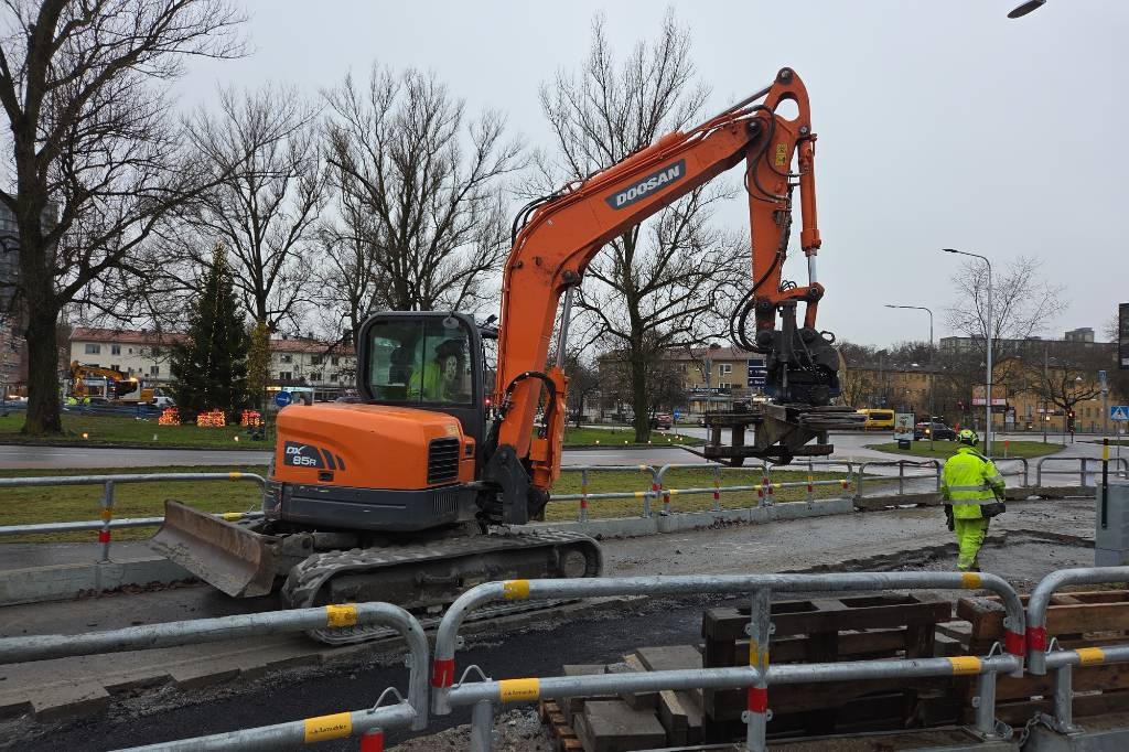 Doosan DX 85 R-3 Bandgrävare | Polar Machine Trading