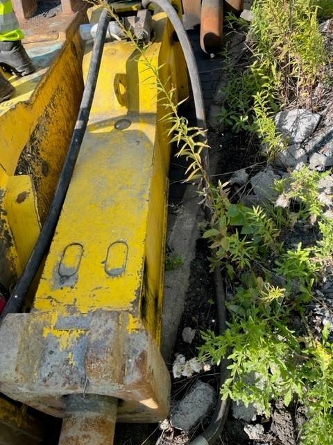 Epiroc mb1700 - Hammers / Breakers - Construction Equipment - Agder ...