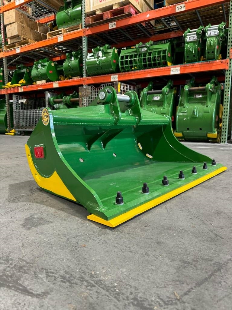 JM Attachments 42" Ditching Bucket for Hyundai R35