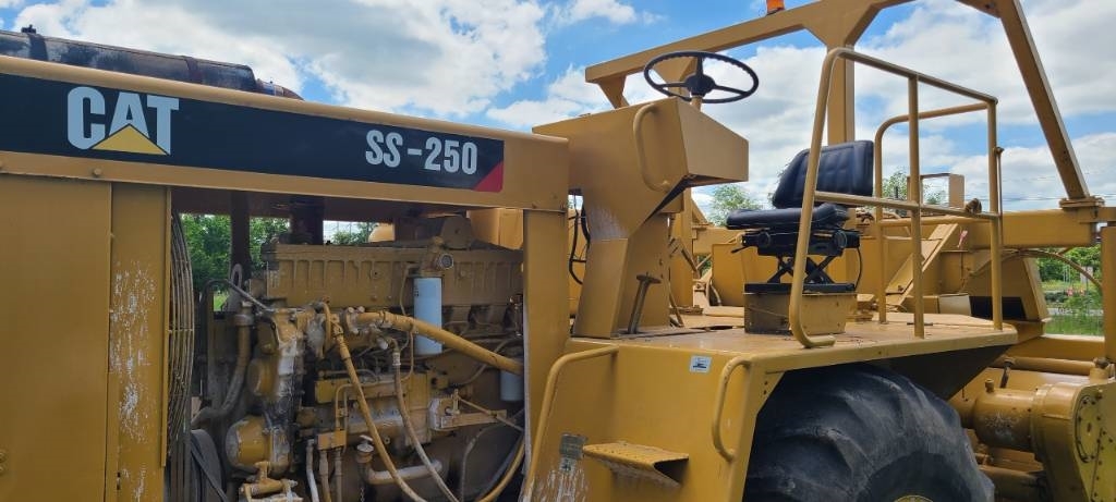 CAT SS 250 B