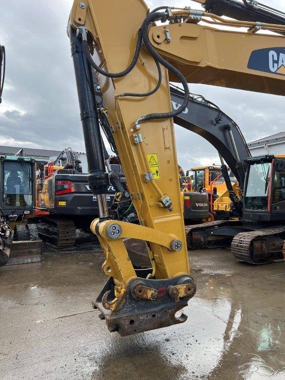 Buy Used Caterpillar 352F Crawler Excavator for sale in Stockholm ...