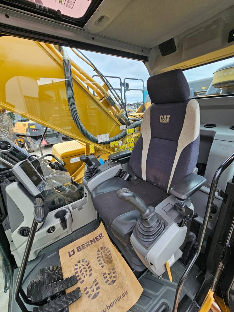 Buy Used Caterpillar 352F Crawler Excavator for sale in Stockholm ...
