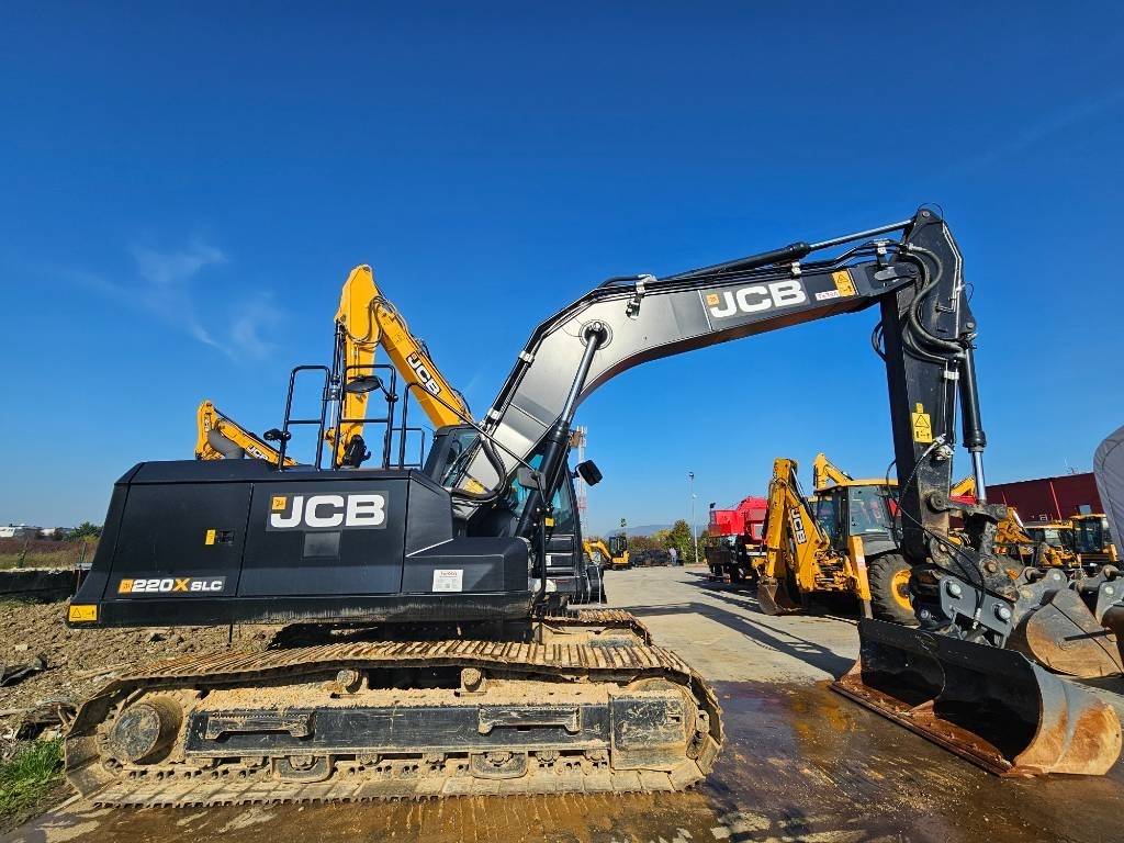 JCB 220 X C SV Black Edition + 2 buckets - Tracked excavators ...