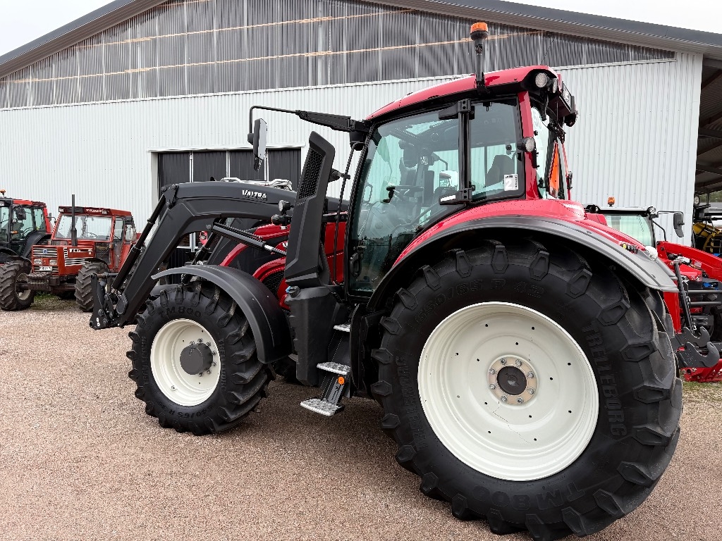Valtra 175E 680tim, Lastare, GPS, FLP - Traktorer - Lantbruk - Traktor Nord