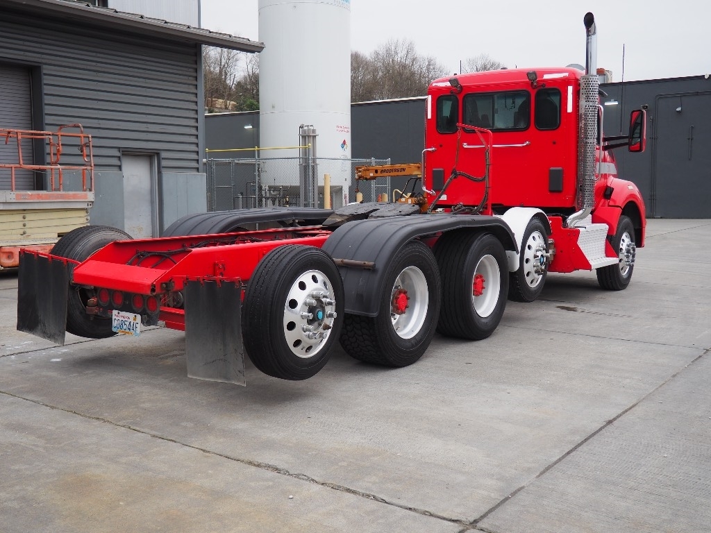 Kenworth 5 Axle Tractor T 880