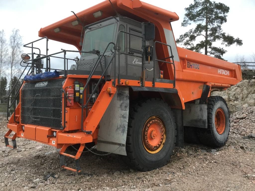 Hitachi EH1100-5 - Maansiirtoautot - Maarakennus - Vaihtokone - Rotator Oy