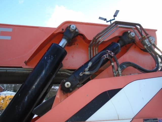 JLG 8042