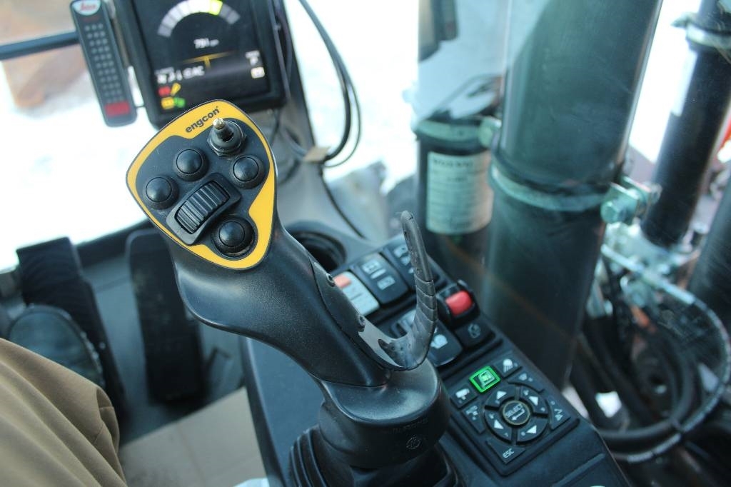 Volvo EWR 150 E / Engcon, Leica 3D, Rasvari, ym! - Wheeled Excavators ...