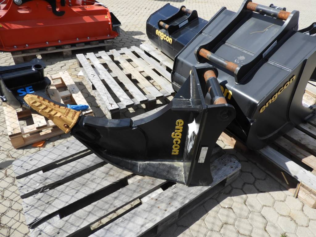 Engcon R15 Rivtand S60 - Rivare - Entreprenad - Traktor Nord