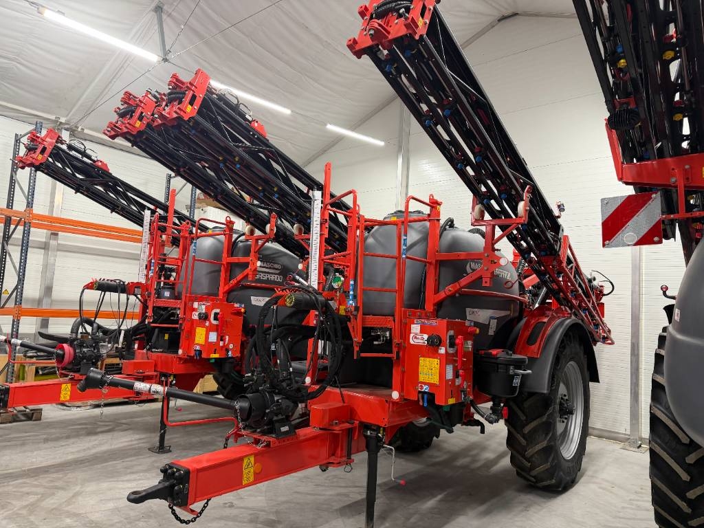 Maschio Gaspardo Campo P32 - Trailed sprayers - Agriculture - Danish ...