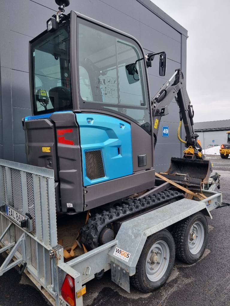 Volvo EC18E - Mini Excavators