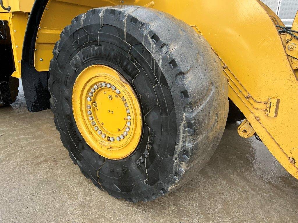 Buy Used Caterpillar 980M Wheel loader for sale in Stockholm, Sweden ...