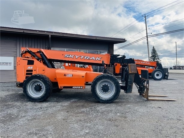 SkyTrak 10054