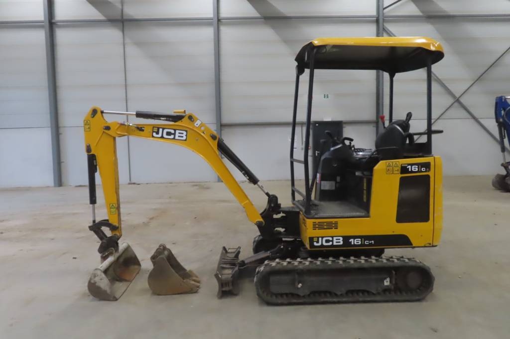 JCB 16 C-1 - Minigraafmachines