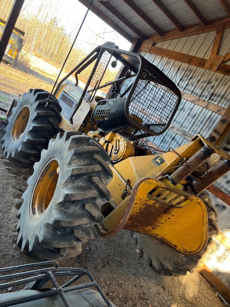 John Deere 440A