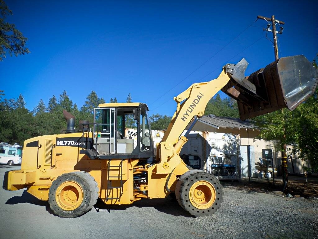 Hyundai Wheel Loaders & Pay Loaders | Ritchie List