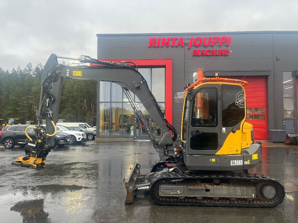Volvo ECR 88 D / Todella hyvät varusteet! - Mini excavators 7t - 12t ...