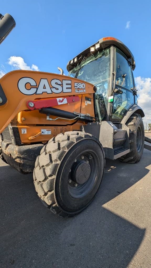 Case 580 SN