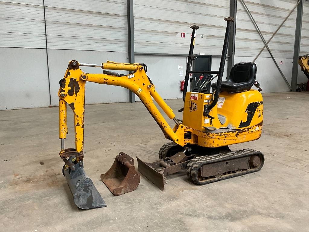 JCB 8008 - Minigraafmachines